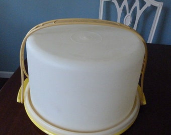 Vintage Tupperware Cake Carrier - Etsy