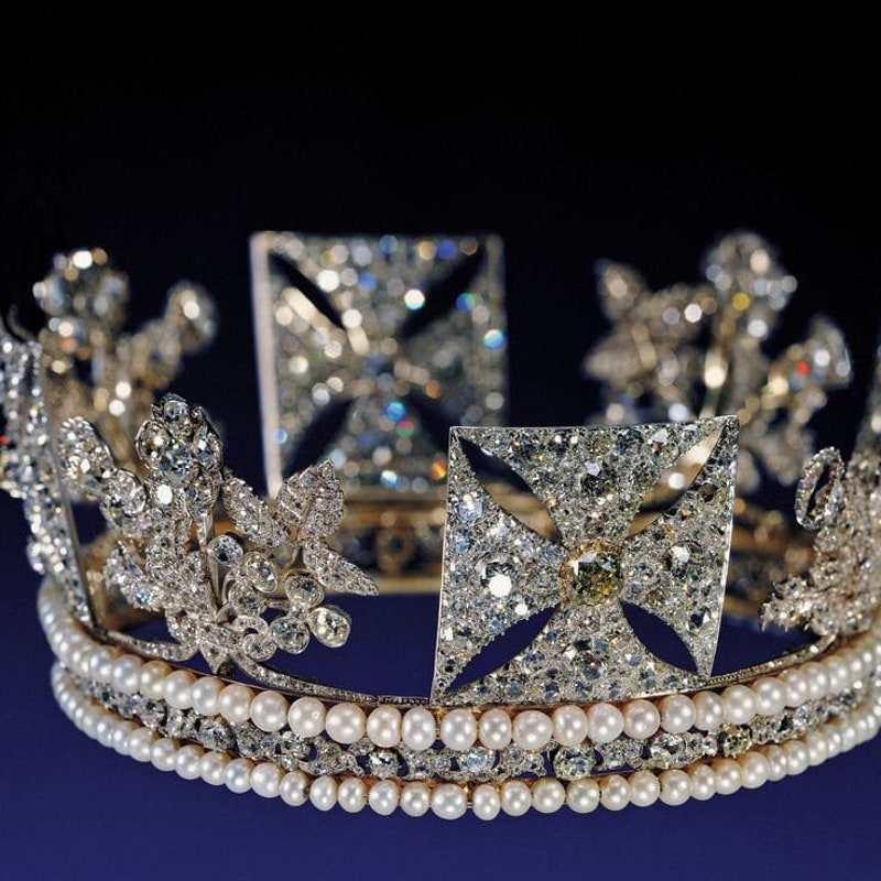 Royal Replica Tiara - Etsy