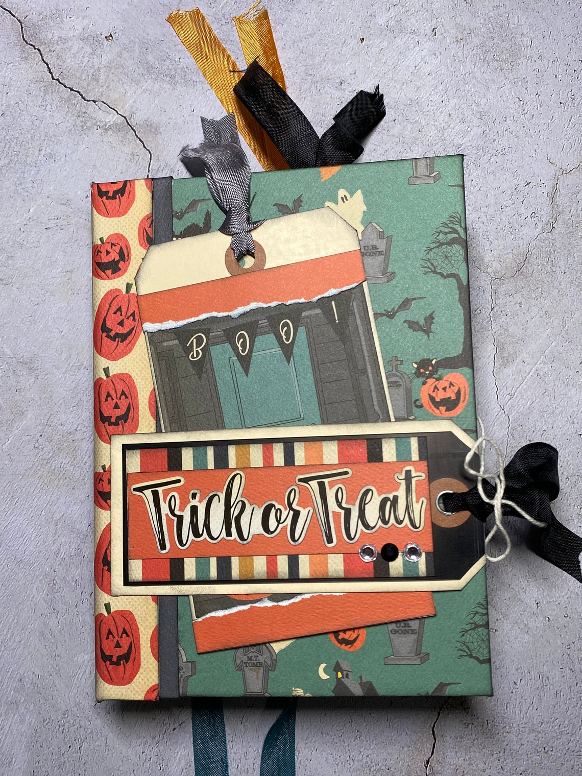 Halloween Mini Album Tutorial Scrapbooking Tutorial - Etsy