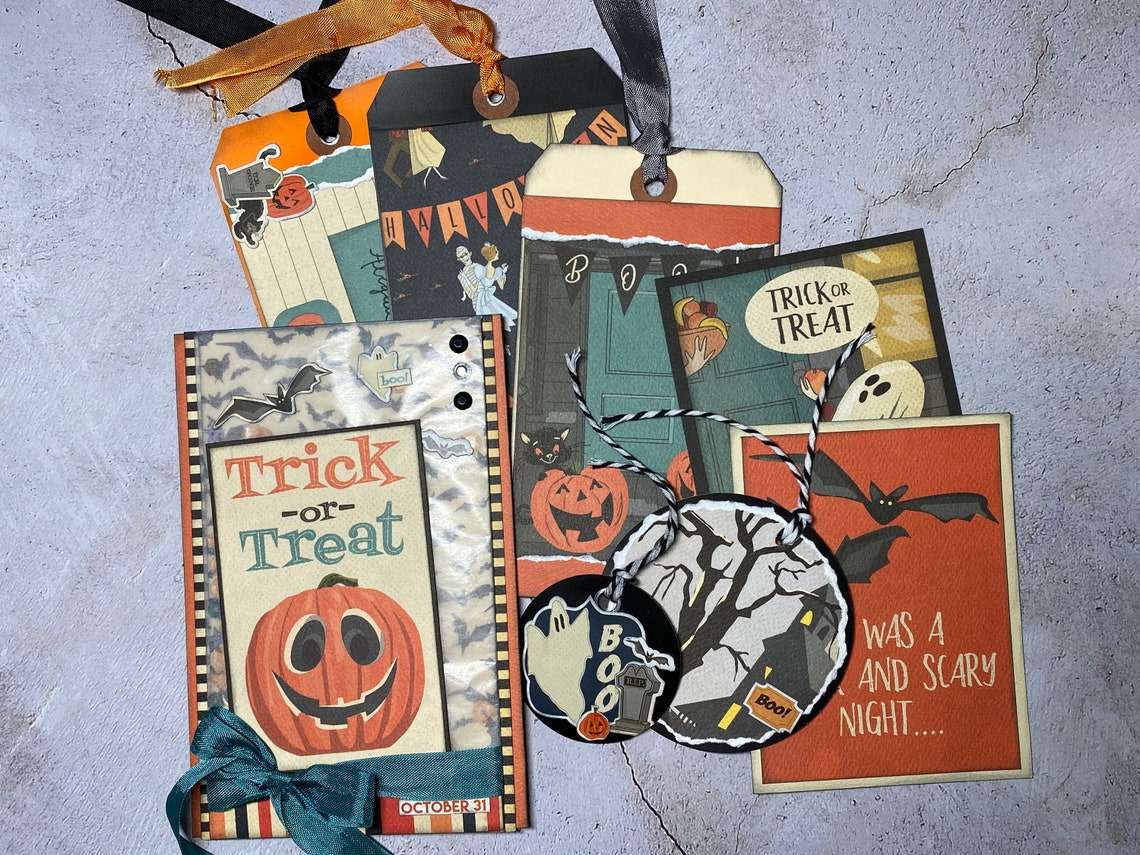 Halloween Mini Album Tutorial Scrapbooking Tutorial - Etsy