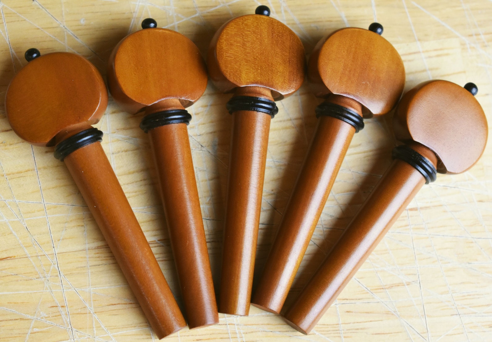 Handmade Hill Style Violin Peg Set (5) in Himalayan Boxwood With Ebony ...