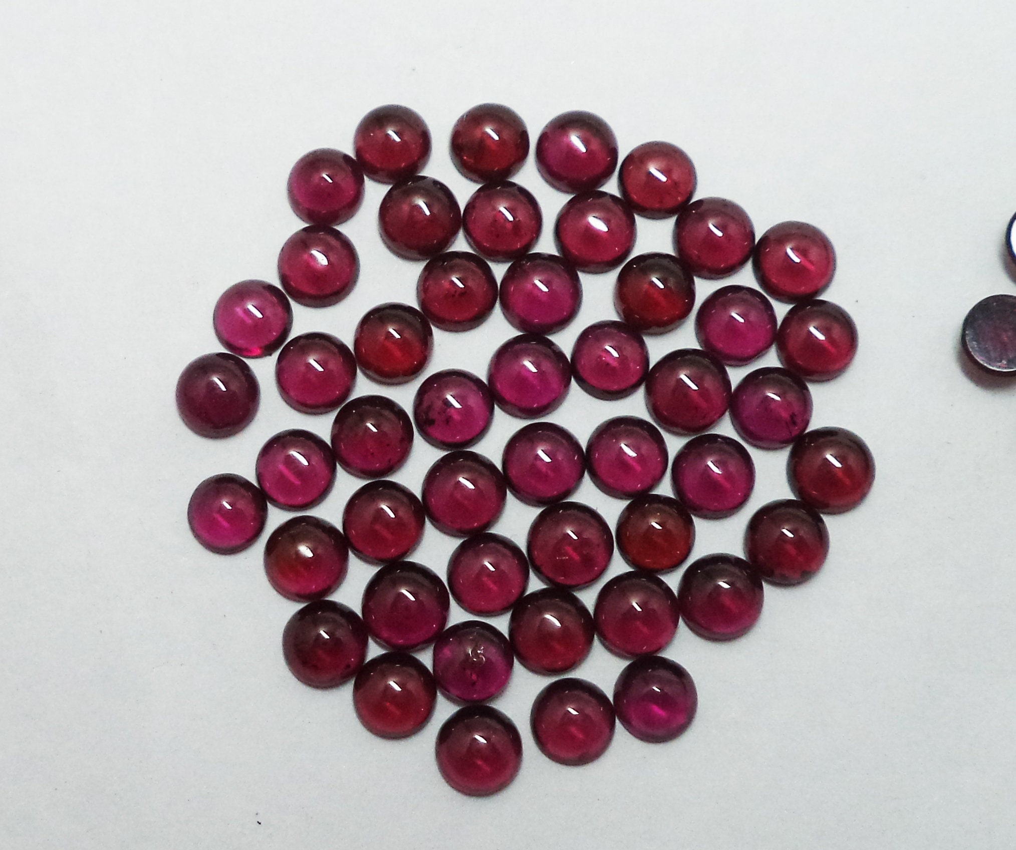 Garnet Round Natural Red Garnet 4x4mm Round Shape Cabochon. 4 - Etsy