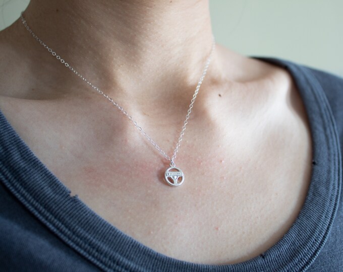 Silver Nintendo Wii Remote in Mario Kart Racing Wheel Necklace - Etsy