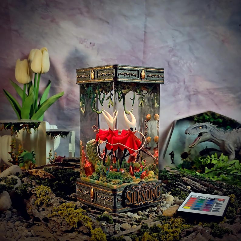 Hornet Resin Lamp, Hollow Knight Silksong Decor, Handmade Gamer Light ...