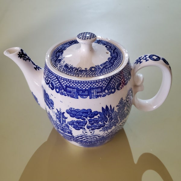 Blue Willow Teapot - Etsy