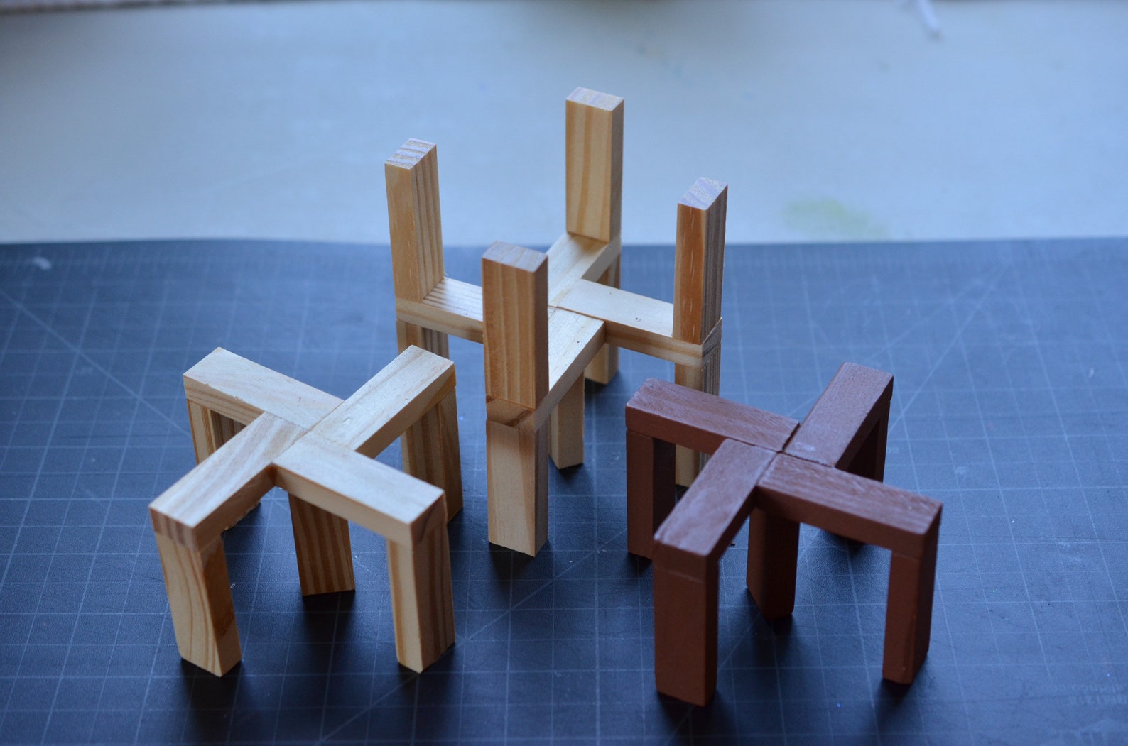 Simple Wooden Plant Stand - Etsy