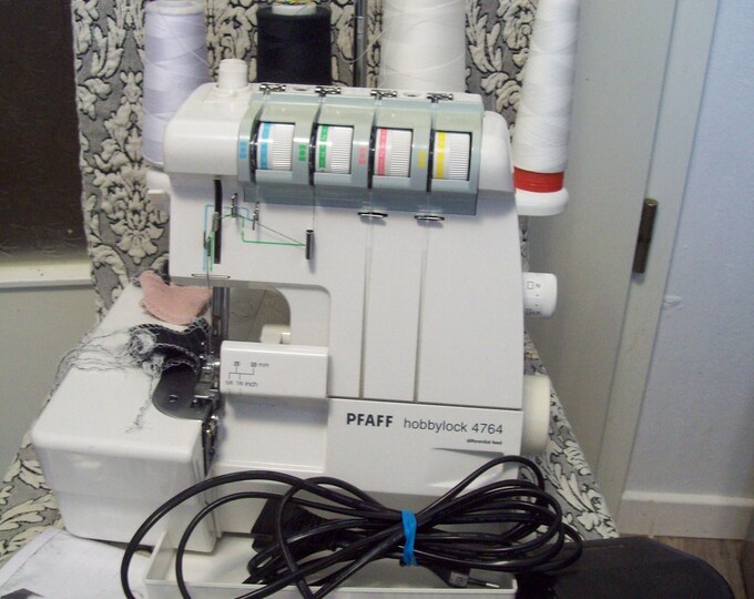 Overlock Pfaff Hobbylock 4764 Sewing Machine 3/4 Thread, Differential ...