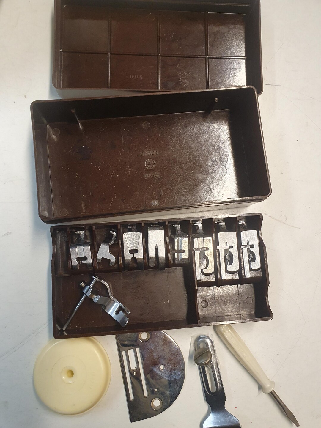 Vintage Sewing Machine Veritas 8014 Accessories, Box - Etsy