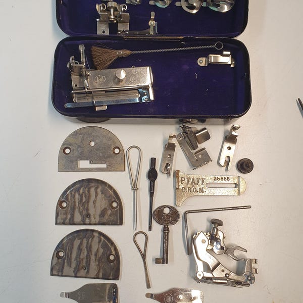 Pfaff Sewing Machine - Etsy Canada