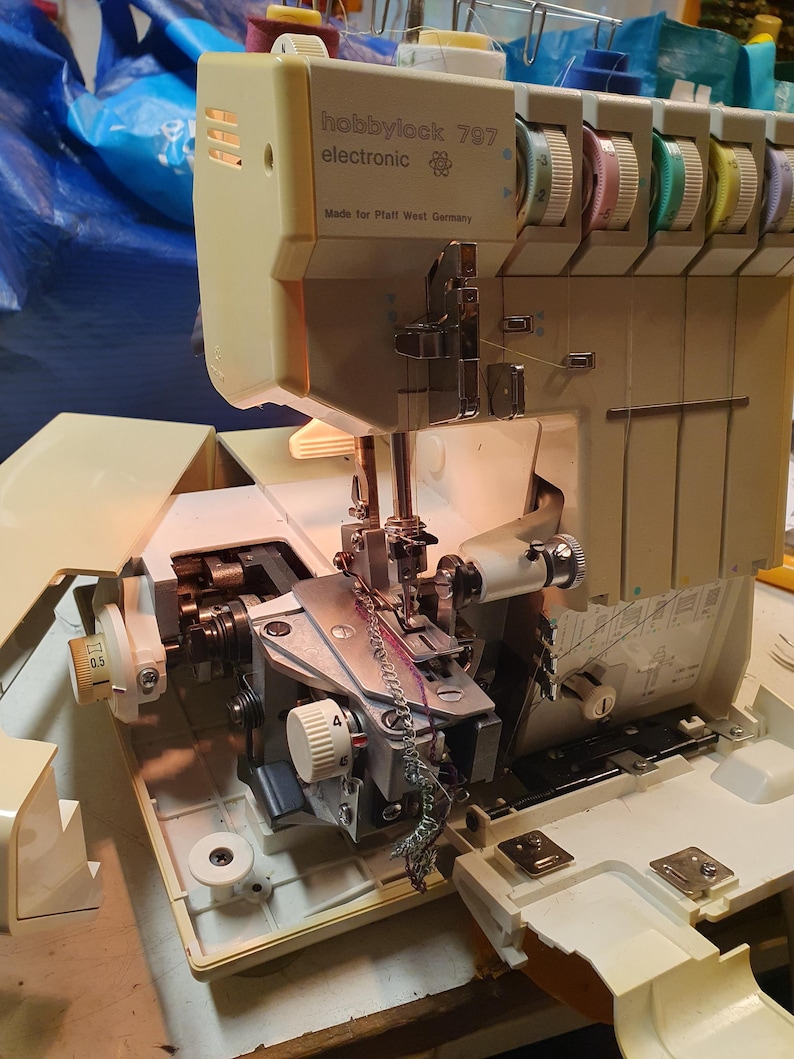 Sewing Machine PFAFF Hobbylock 797 Overlock 3/4/5-thread, Safety ...