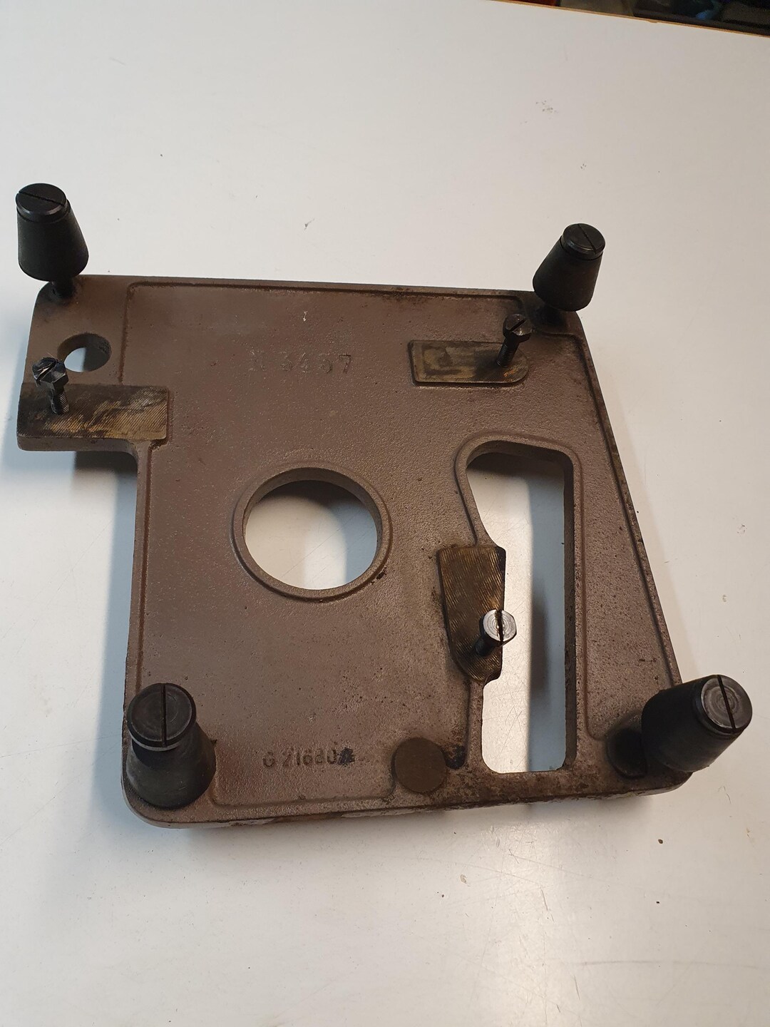 Overlock Union Special 39200,39300 Base Plate - Etsy
