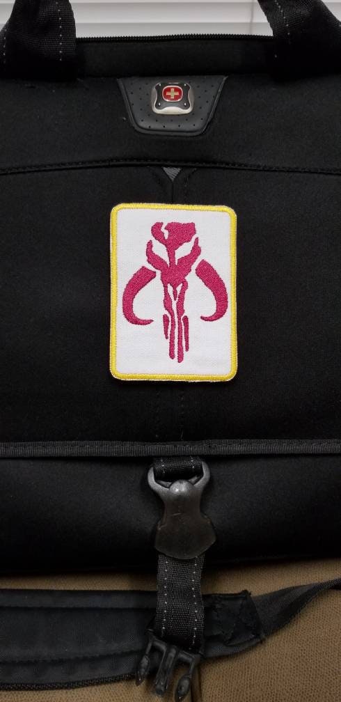 Mythosaur Bounty Hunter Patch, Mandalorian - Etsy