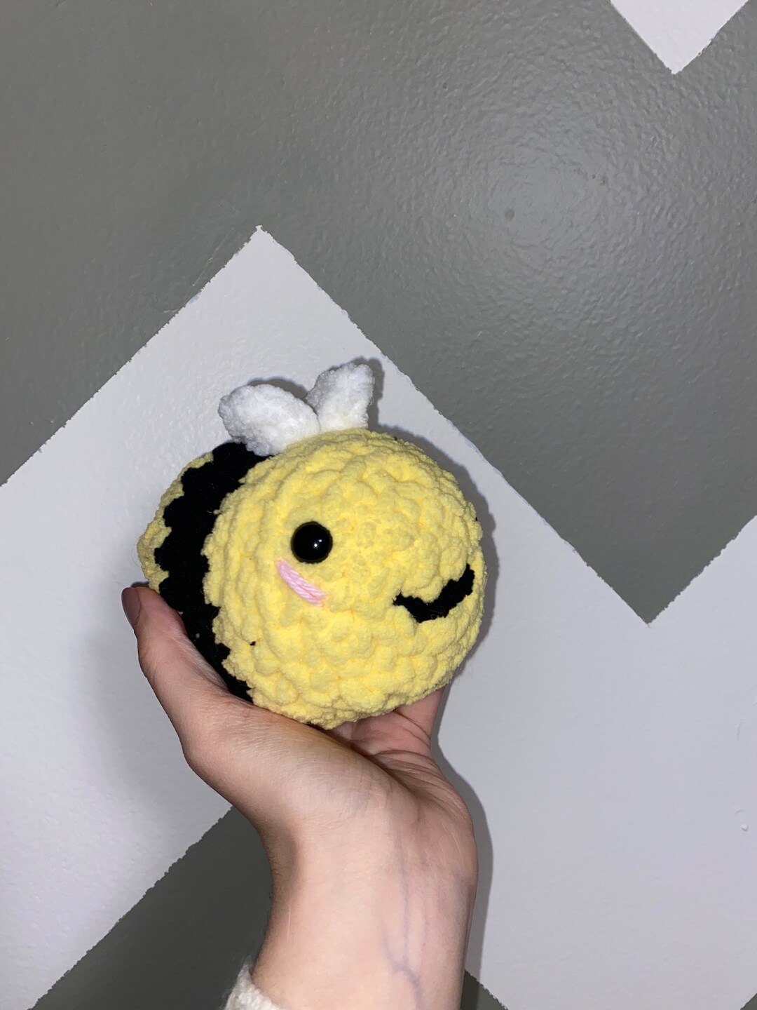 Mini Crochet Bee Plushie- Amigurumi Crochet Bee- Stress Relief Plushie ...