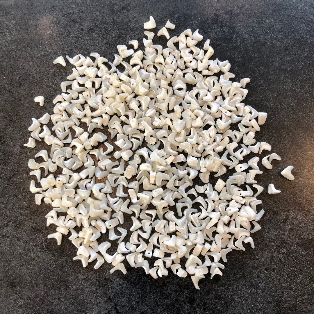 Beads Loose Lot Shell MOP Tumbled Boomerang Shapes White Assorted Sizes ...