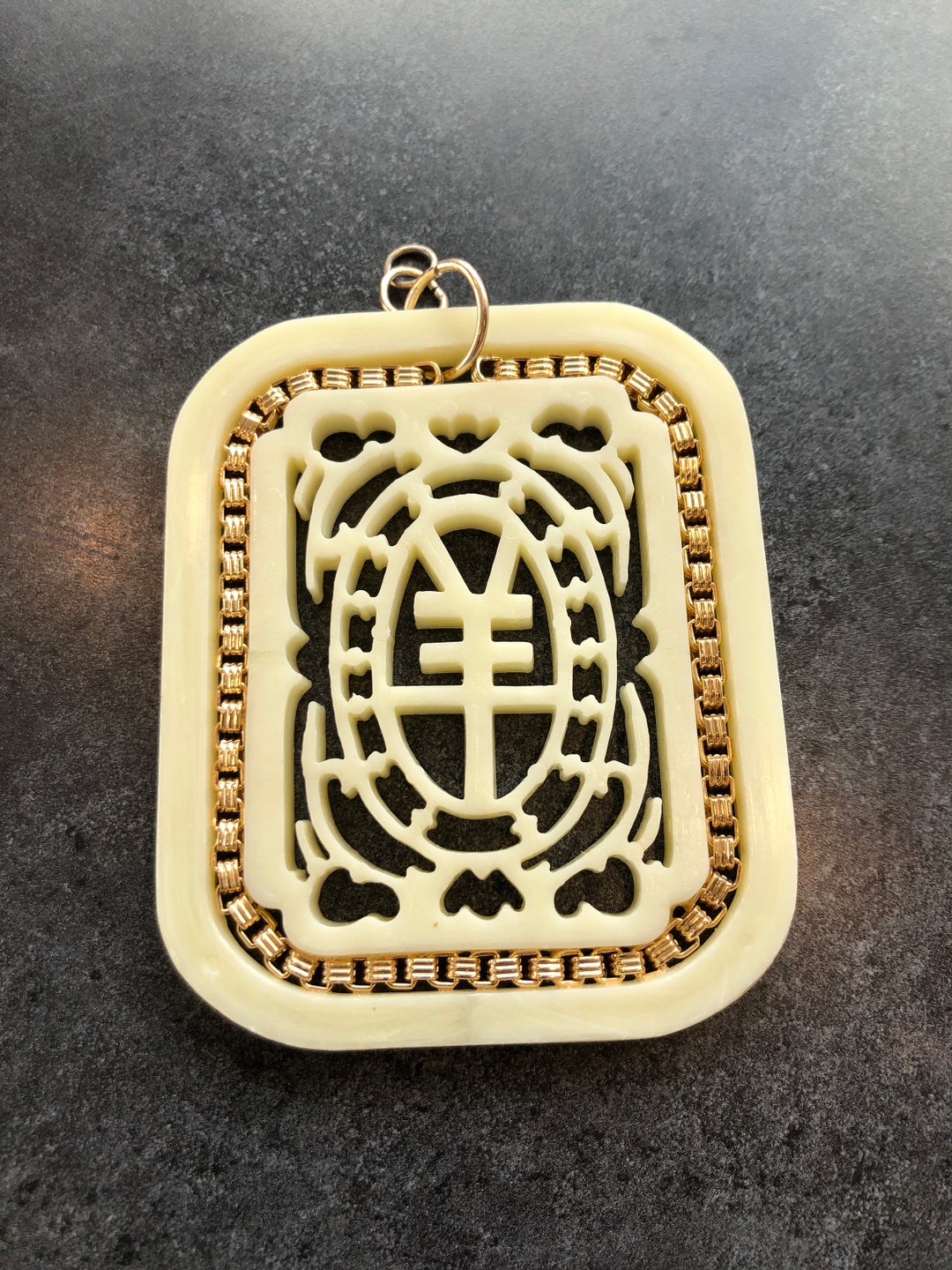 Pendant Asian Inspired Intricate Scrollwork Plastic With Embedded Gold ...