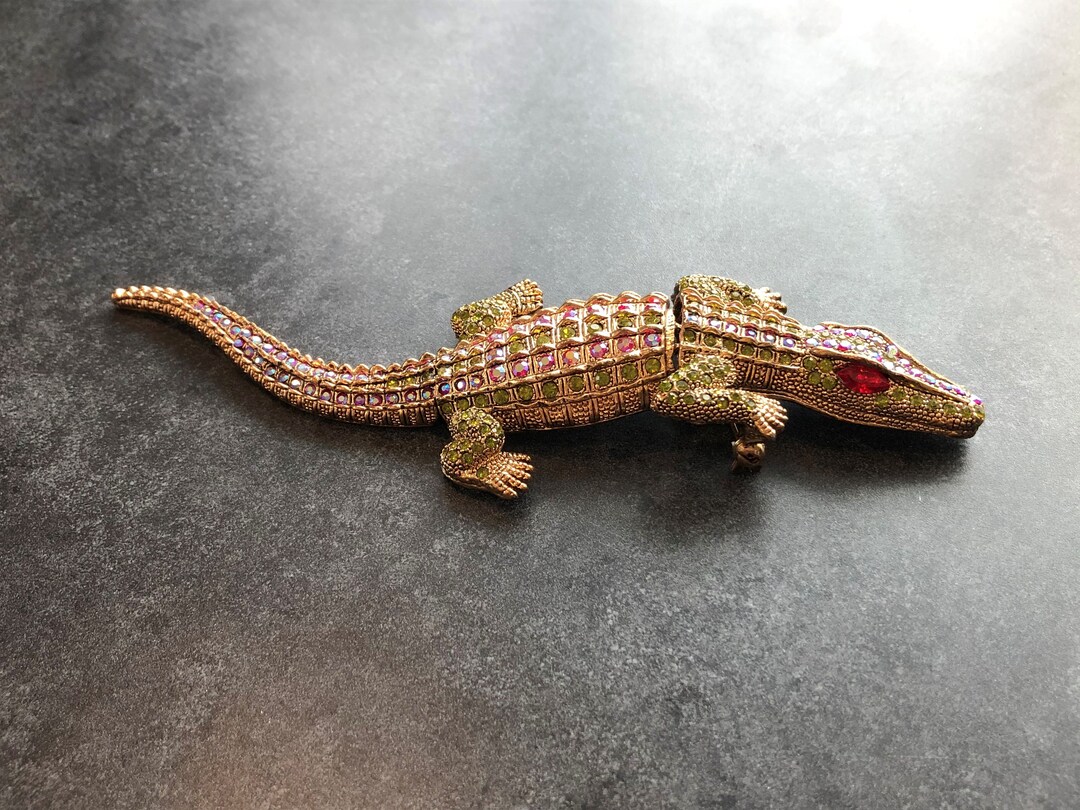 Brooch Alligator Articulated Gold Tone Multicolor Rhinestones Unusual ...