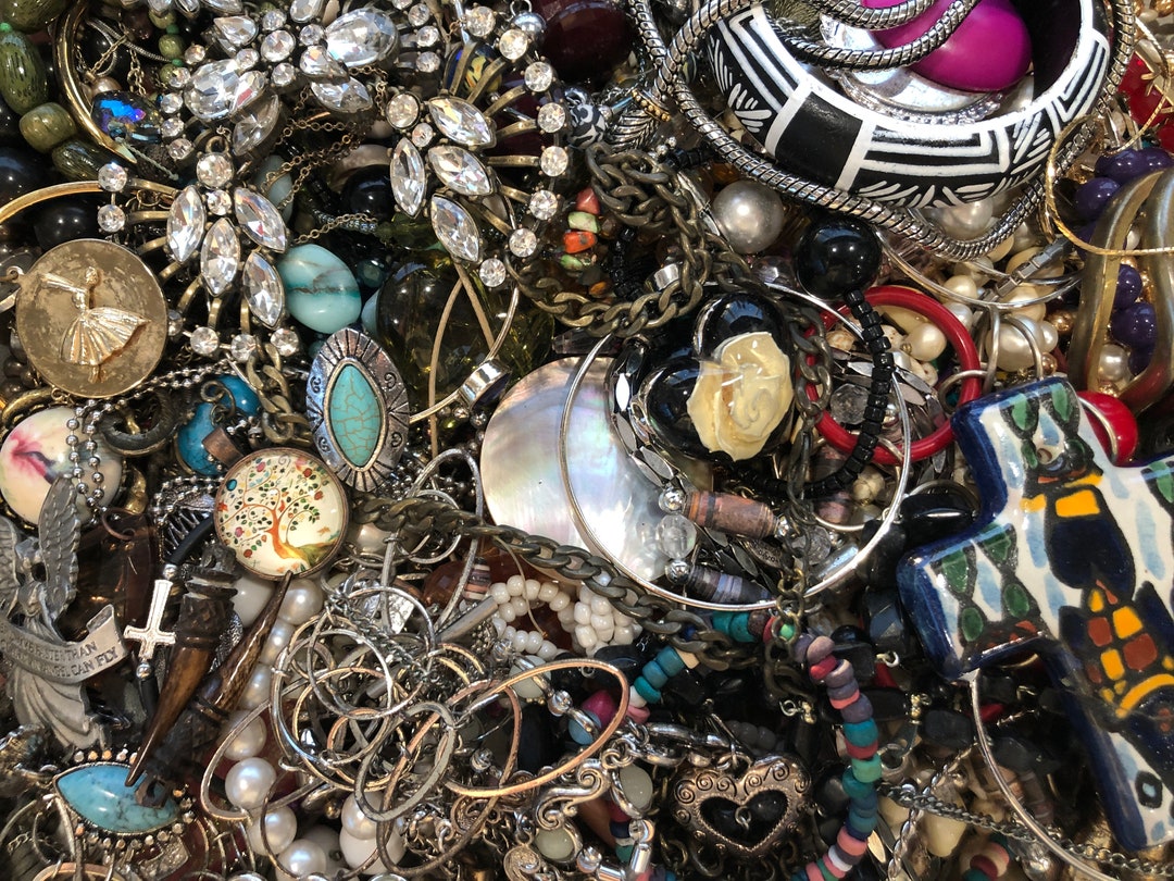 Lot 200: 5lbs. Crafting Junk Lot for Jewelry Making Re-purpose Beads ...