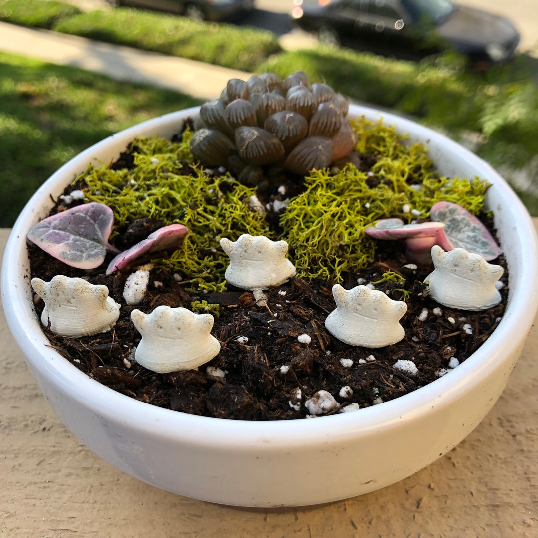 Handmade Mini Concrete Ditto Garden Decorations - Set of 10 - Etsy