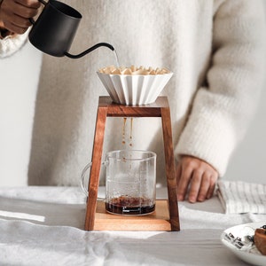 Pour Over Coffer Stand, Coffee Dripper Stand, Coffee Maker, Walnut Wood ...