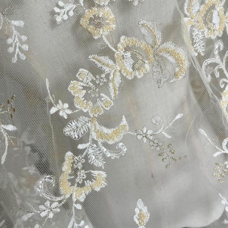 Champagne Beaded Flower Embroidery White Tulle Lace Fabric for Wedding ...