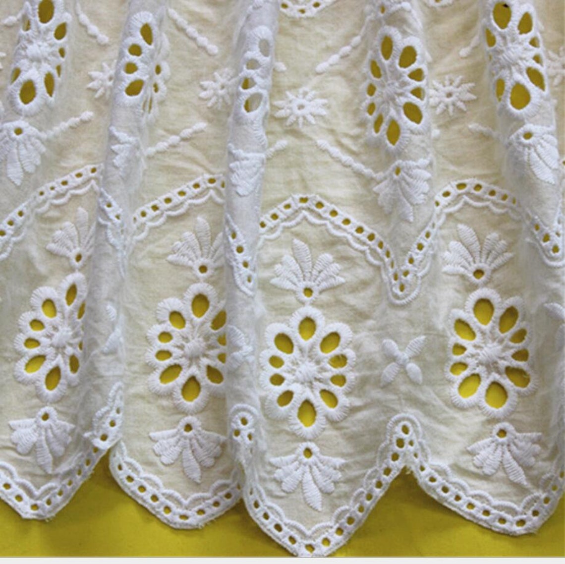1 Yard Cotton Fabric Elegant White Exquisite Both Edges Flower ...