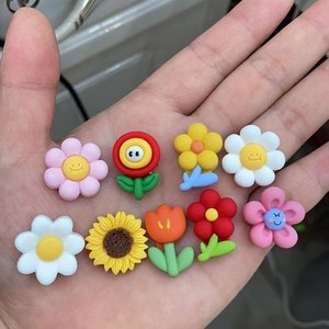 Assorted Flower Resin Flatback Button Sunflower Daisy Flower Flat Back ...