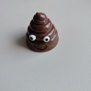 31mm Mini Poo Toy Kawaii Poops Miniature Resin Figurines Dollhouse ...