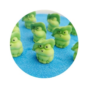 Mini Resin Frogs,miniature Green Frog Mini Lotus Leaf Cartoon Style ...
