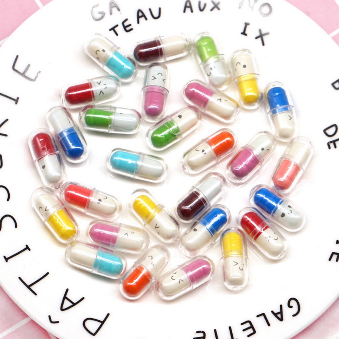 Cute Expression Capsules Love Pill Plastic Charms Put in Wishing Drift ...