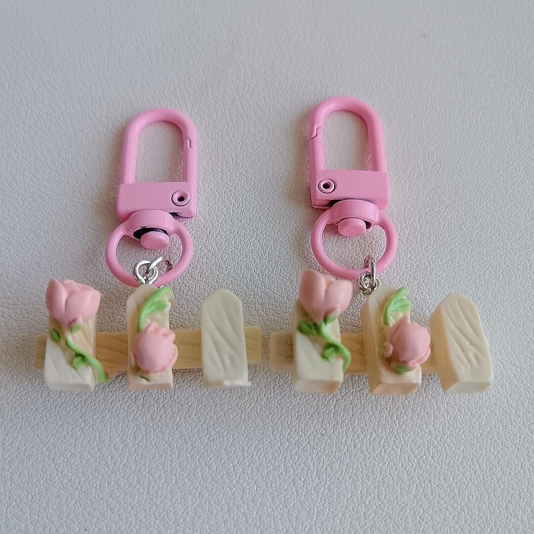 Flower Fence Keychains Cute Charm Key Ring Pendant for Handbag Purse ...