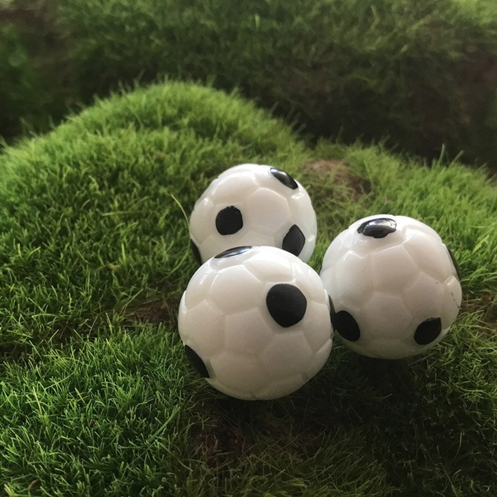 Dollhouse 16mm 3D Miniature Sports Balls Soccer Football and Basketball ...
