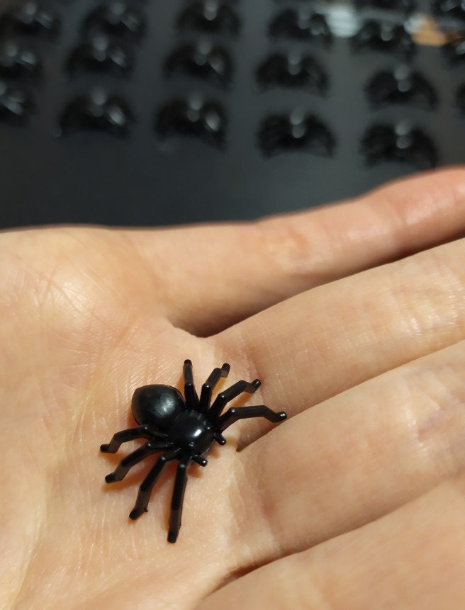 Horror Black Spider Haunted House Spider Web Bar Party - Etsy