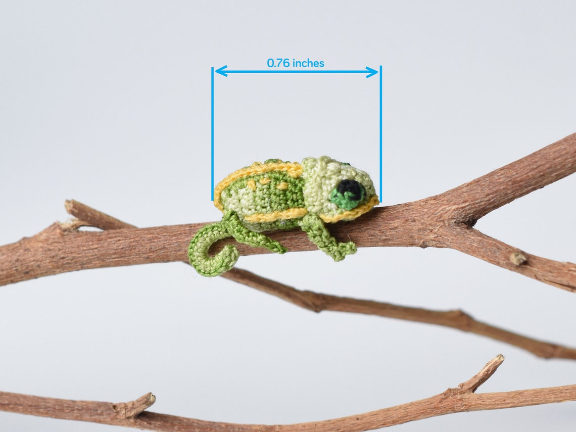 Amazing Tiny Chameleon 0.76 Micro Crochet Chameleon | Etsy