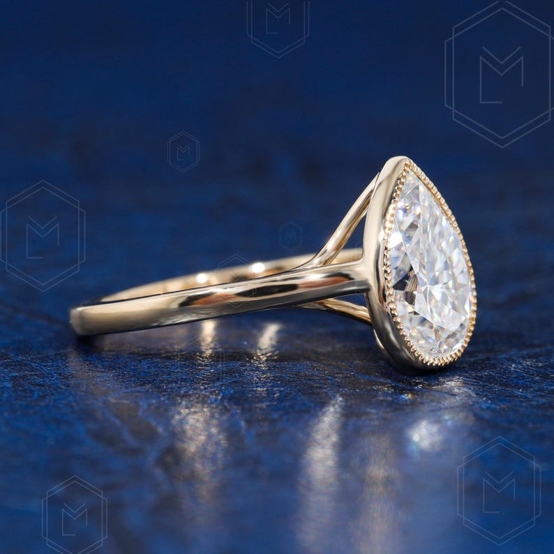 Pear Cut Bezel Setting Engagement Ring 14K Solid Gold 2.0 CT Pear Shape ...