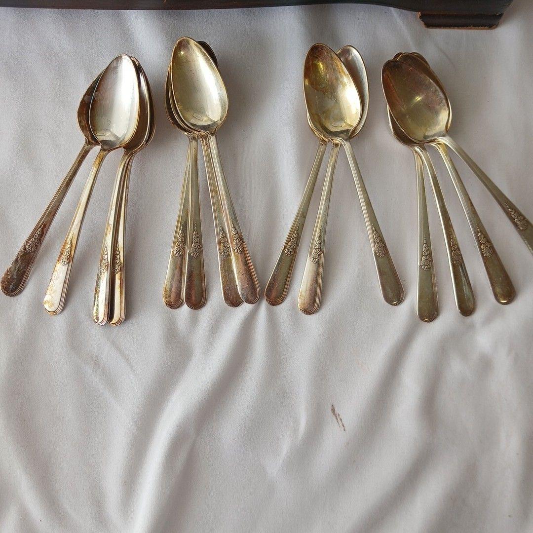 Holmes & Edwards Vintage 1940s Silver Plate 48-pc Youth Flatware Set ...