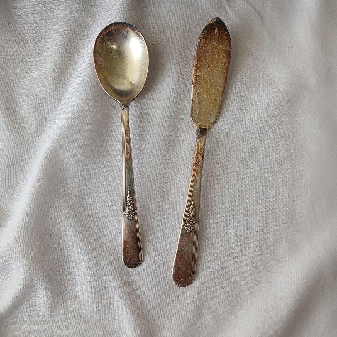 Holmes & Edwards Vintage 1940s Silver Plate 48-pc Youth Flatware Set ...