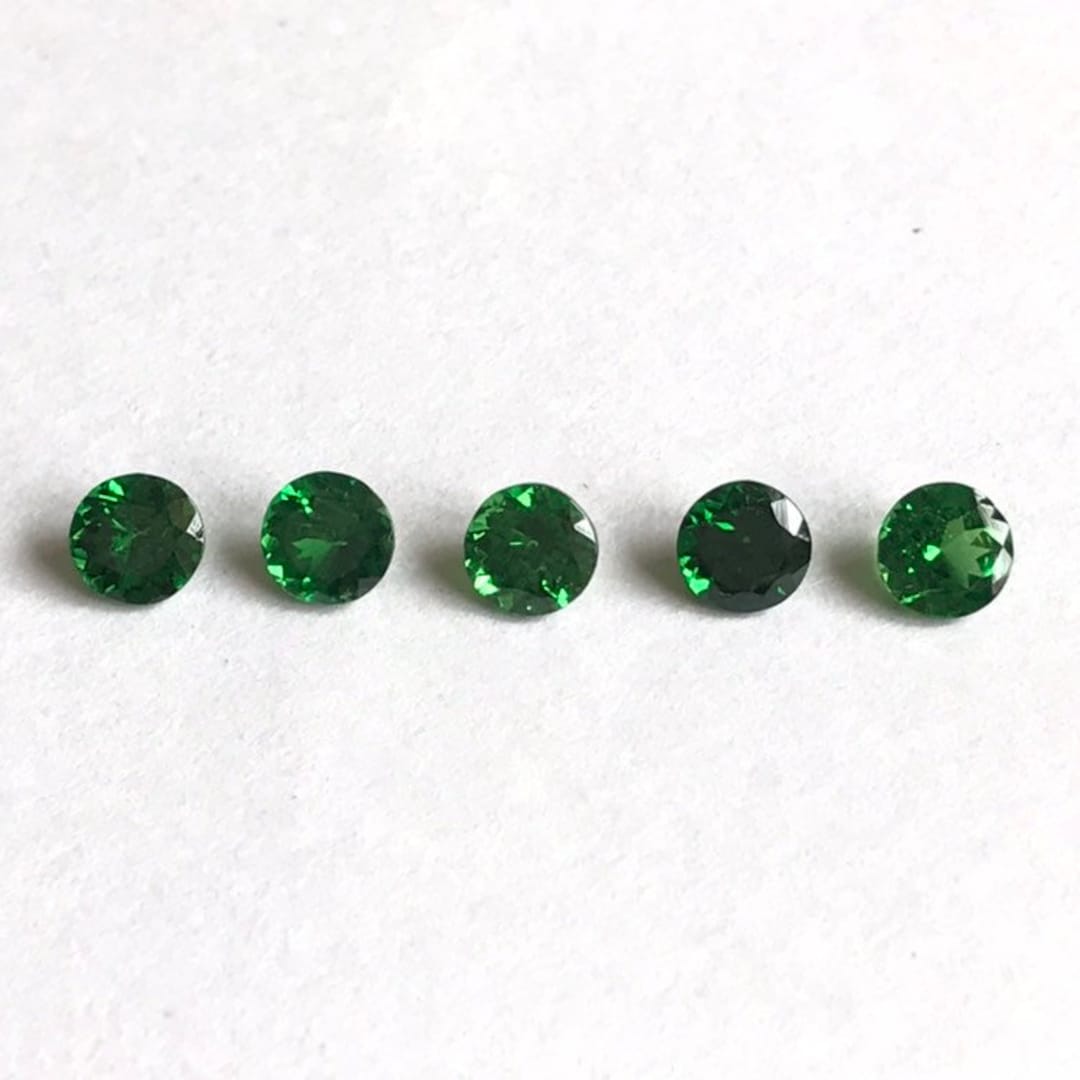 Natural Tsavorite 5mm Faceted Round Cut Top AAA Quality Loose Tsavorite ...