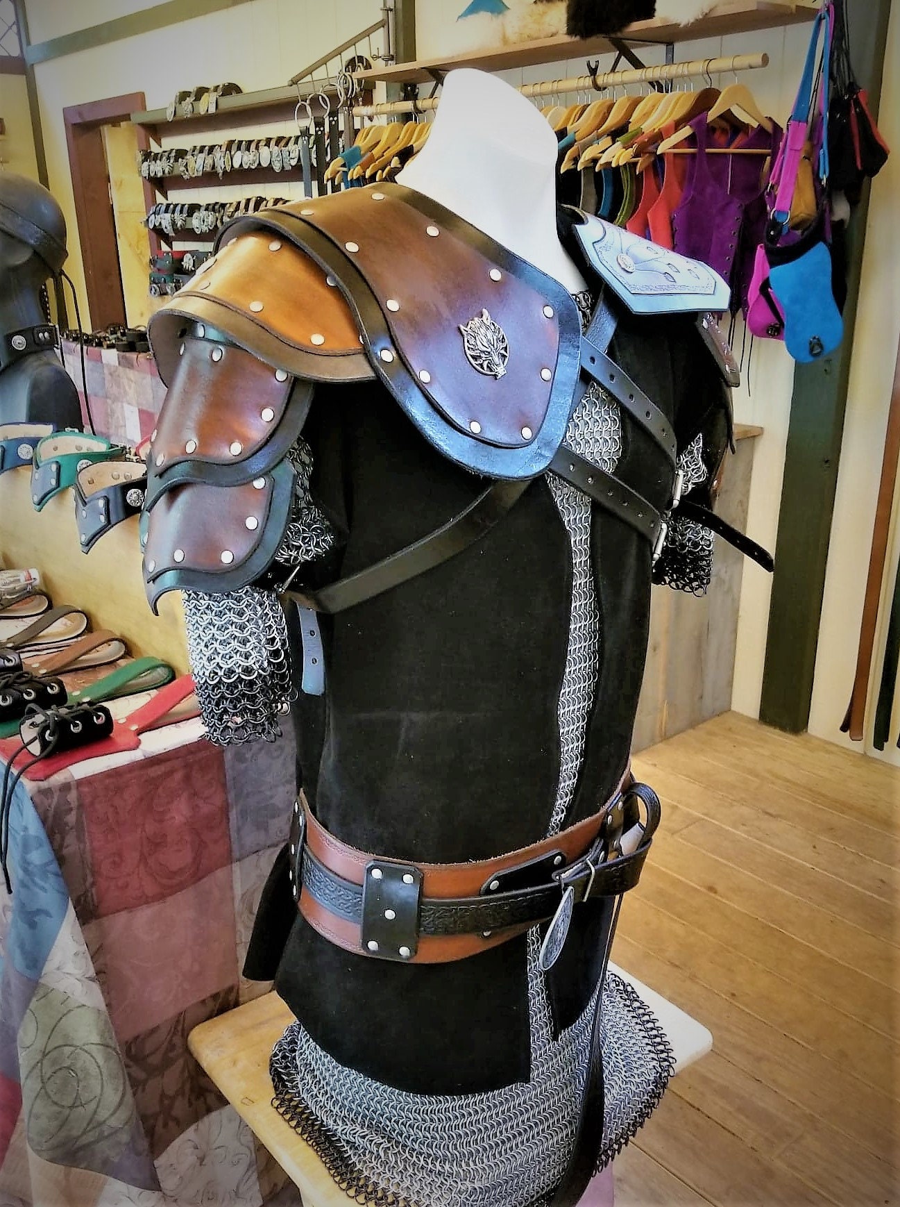 Paladin Pauldron Shoulder Armor SCA LARP Cosplay - Etsy
