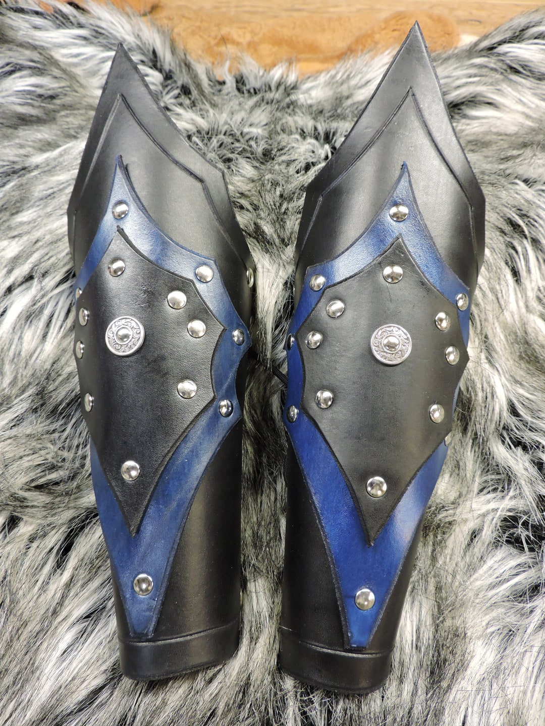 Dark Elven Bracer, Gothic Leather Bracers, Leather Armor for LARP ...