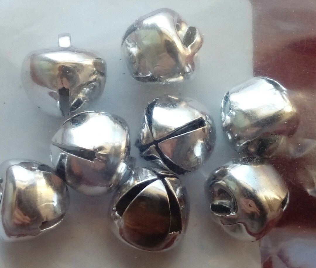 Jingle Bells Assorted Packs Emerald Green Gold Silver Cat Bells ...