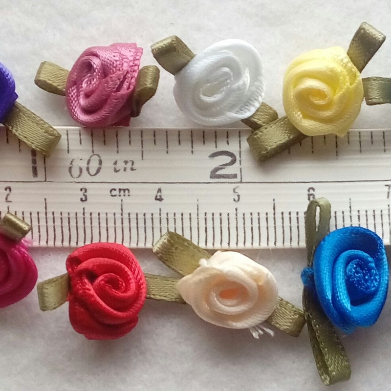 Ribbon Roses - Etsy