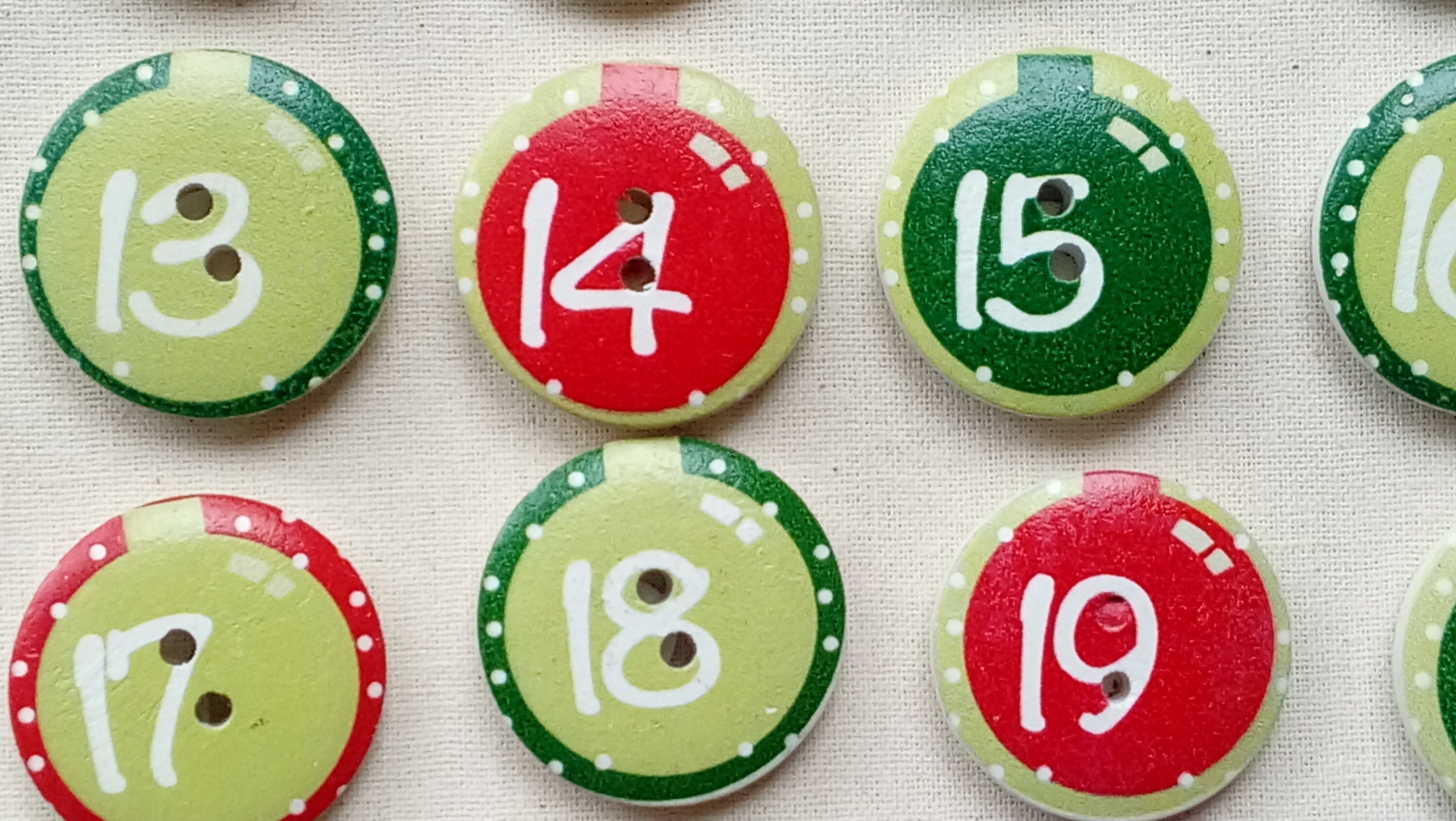 12 Christmas Wooden Holiday Buttons Snowflakes Jingle Bells - Etsy