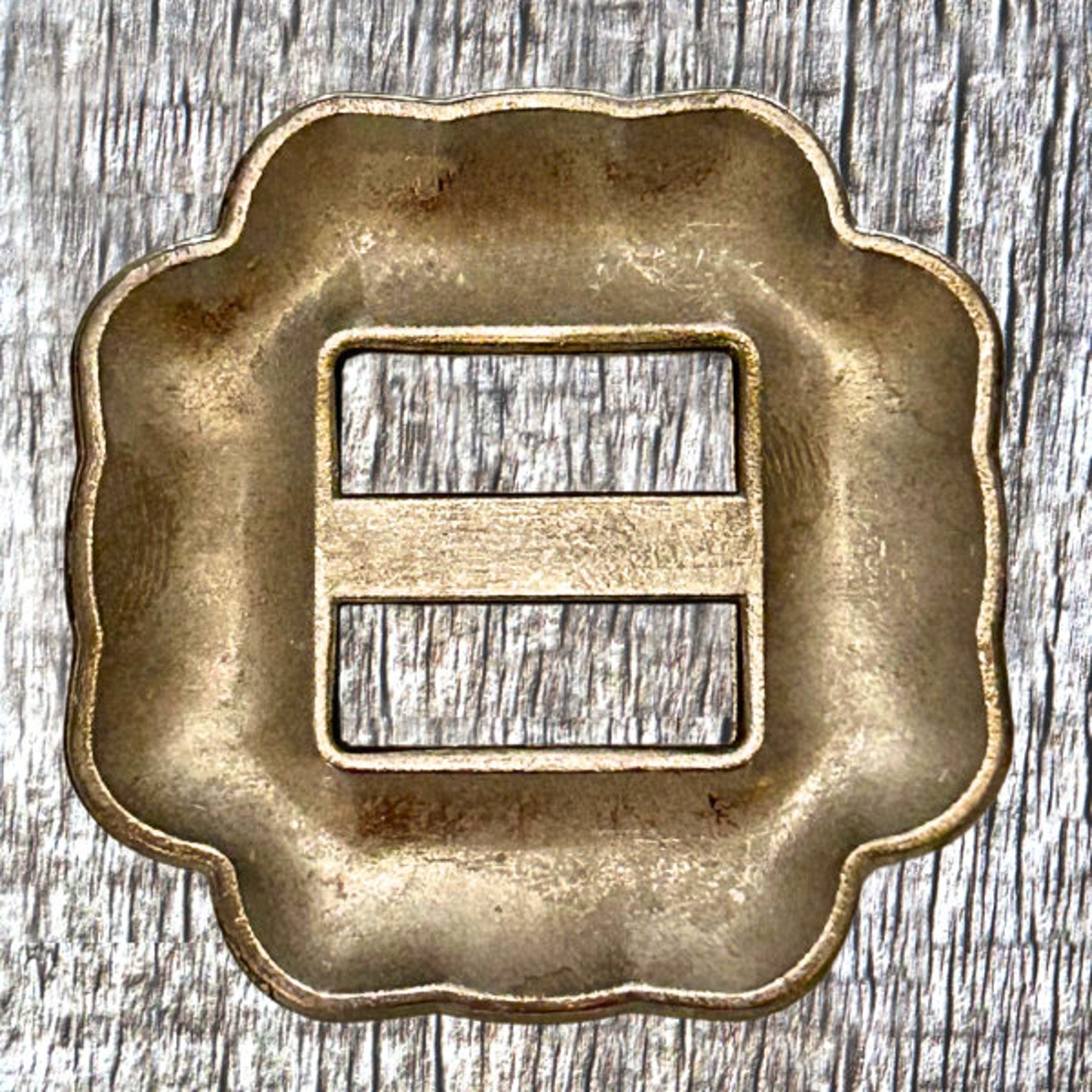 Laredo Antique Copper 1-1/2 Inch Slotted Concho - Etsy