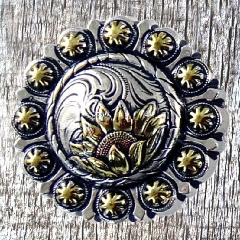 Tri-color Sunflower Berry 1-1/2 Inch Concho - Etsy