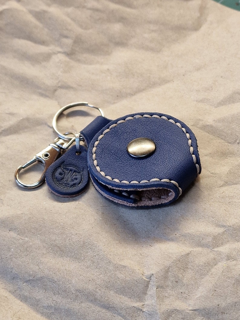 Natural Leather Key Fob, Coin, Ring Holder, AA NA CA Medallion Keychain ...