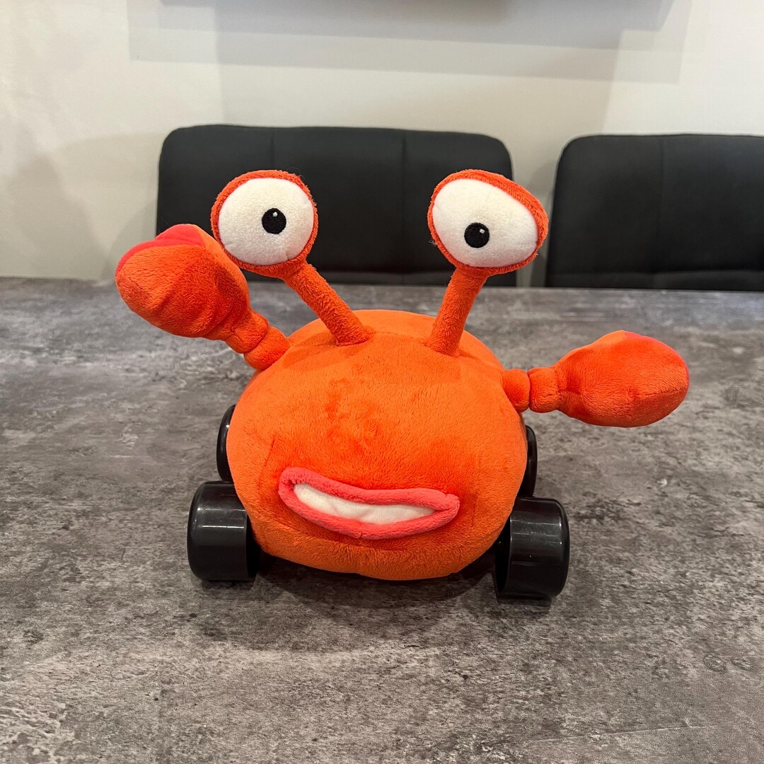 Official Disney Store Jungle Junction Red Taxi Crab 8" Plush Soft Toy ...