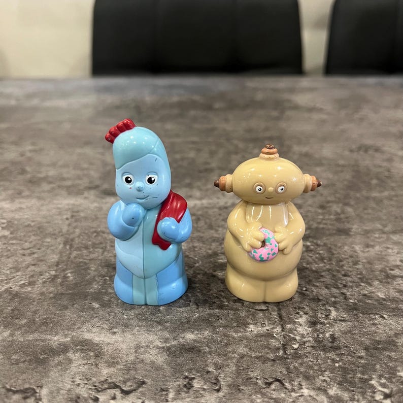 Mega Bloks in the Night Garden Iggle Piggle & Makka Pakka Figures - Etsy