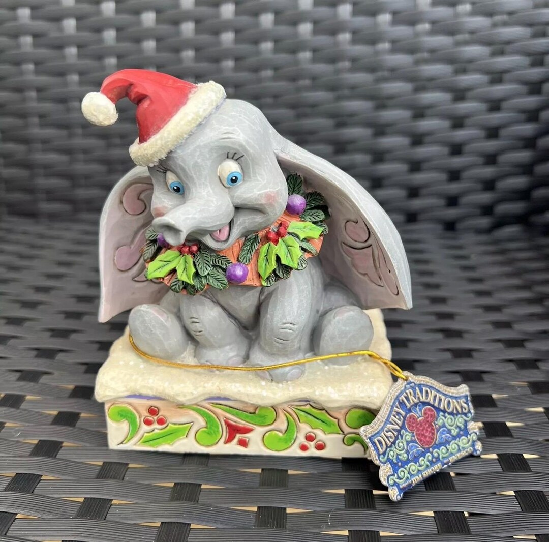 Disney Enesco Showcase Collection Dumbo Christmas ‘sweet Snow Fall ...