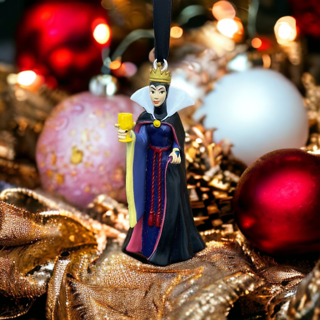 Disney Snow White Evil Queen Christmas Tree Decoration Ornament Bauble ...