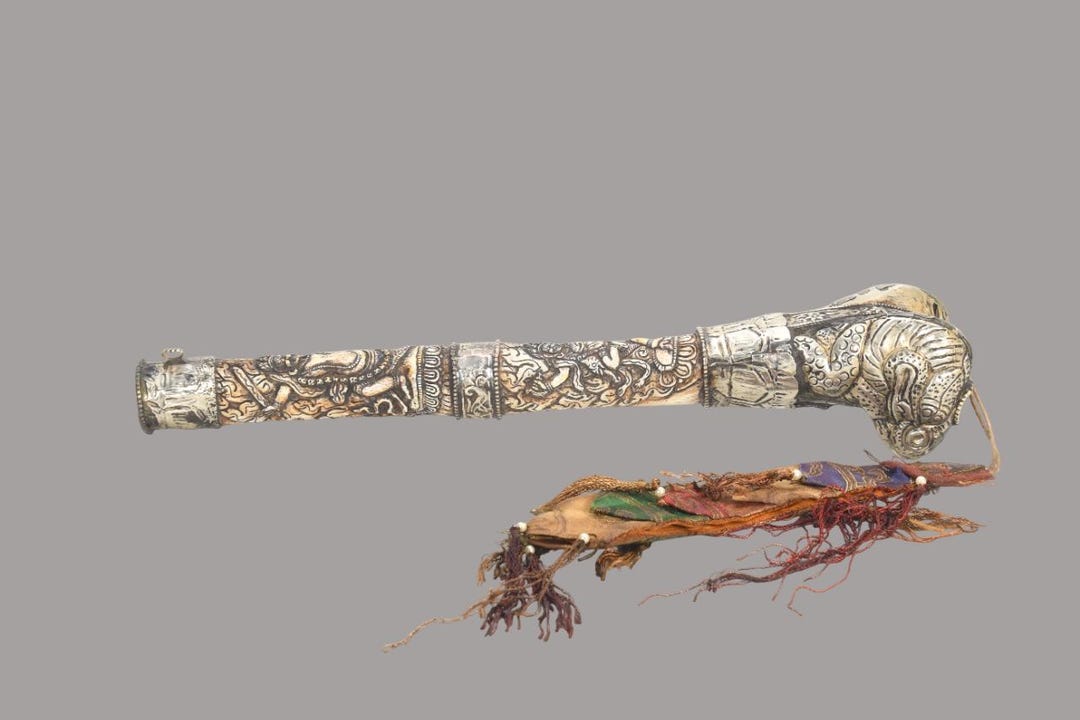 Hand-carved Bone Ritual Horn Antique Tibetan Kangling Trumpet Vintage ...